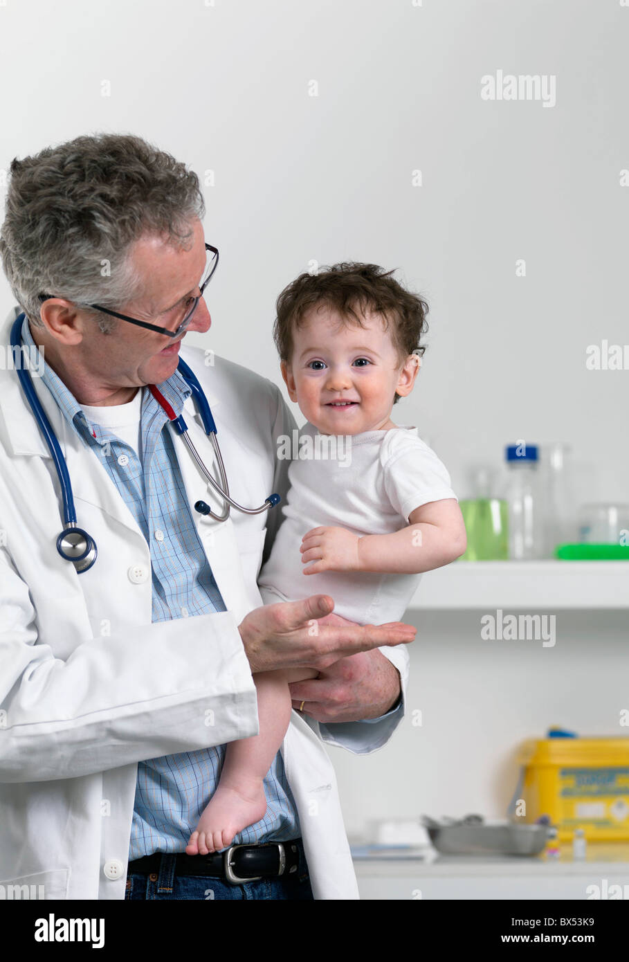 Paediatric hospitals hi-res stock photography and images - Alamy