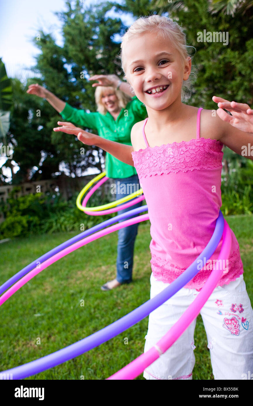 Hula hooping children hi-res stock photography and images - Alamy