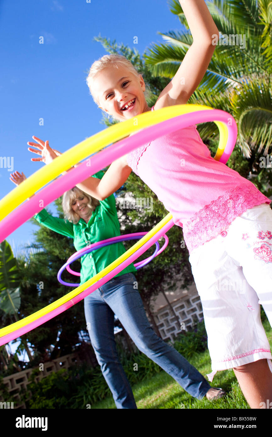 Hula hooping children hi-res stock photography and images - Alamy