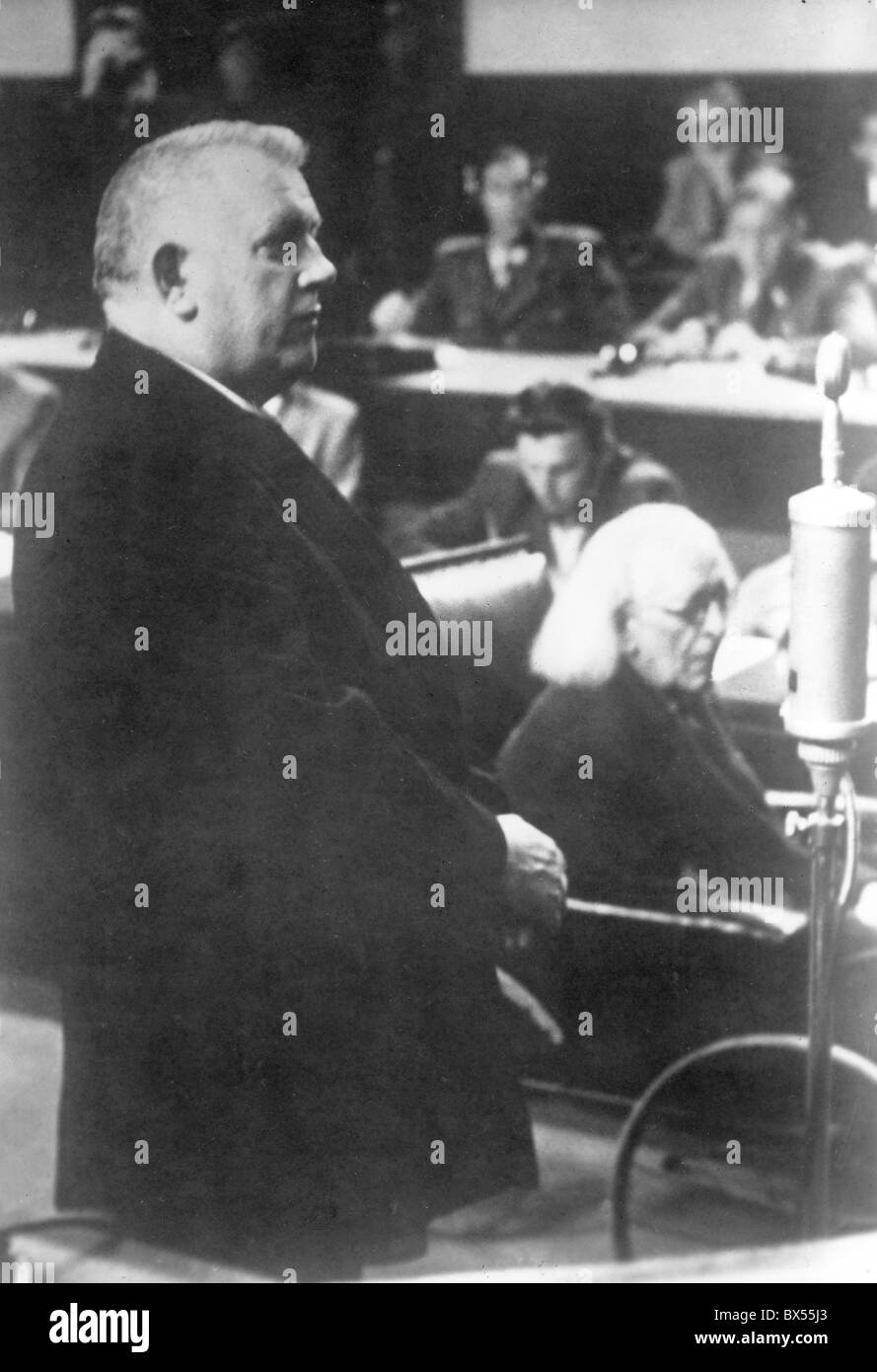 1947 tiso was sentenced to death for internal treason hi-res stock ...