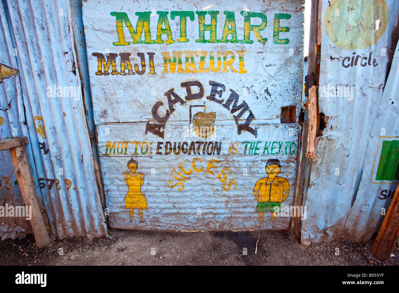 Maji Mazuri School in the Mathare slums, Nairobi, Kenya Stock Photo - Alamy