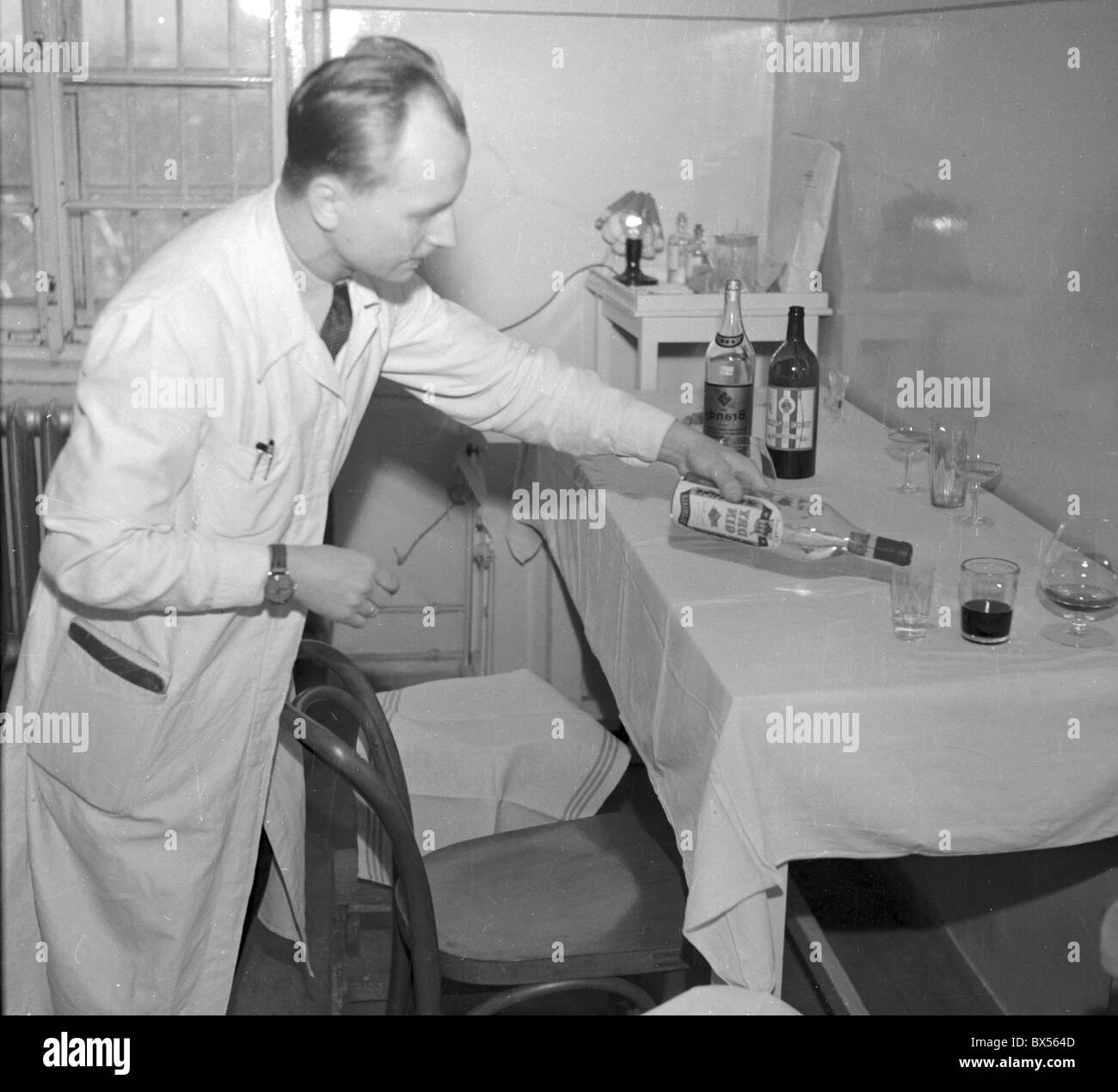 Alcoholica hi-res stock photography and images - Alamy