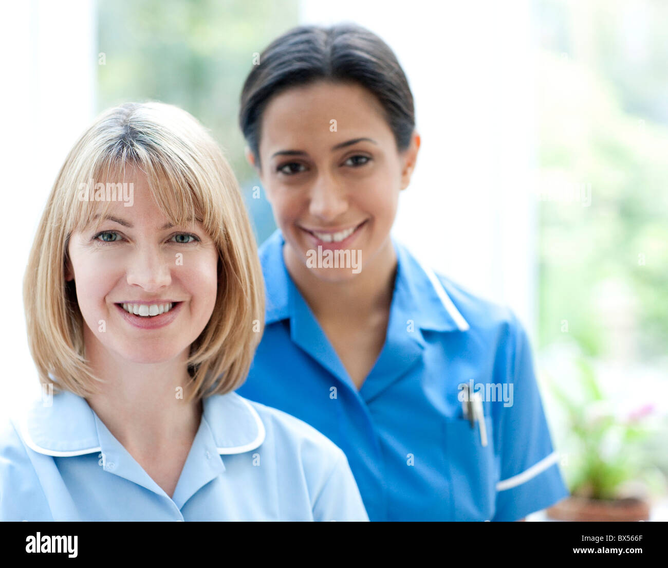 Portrait of two young nurses hi-res stock photography and images - Alamy