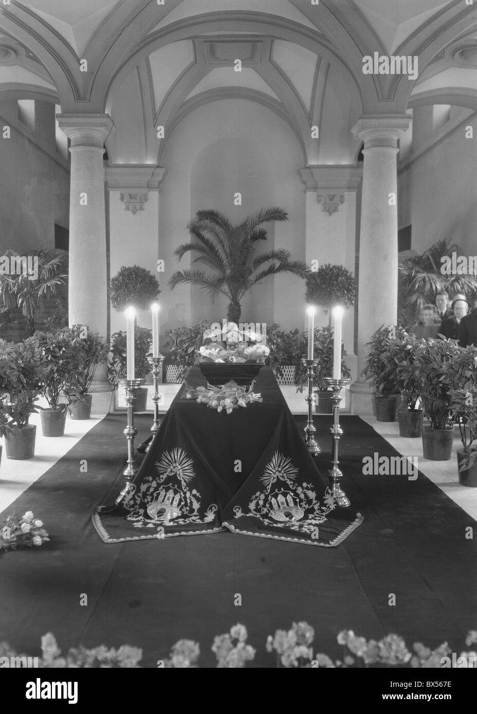 Masaryk window Black and White Stock Photos & Images - Alamy