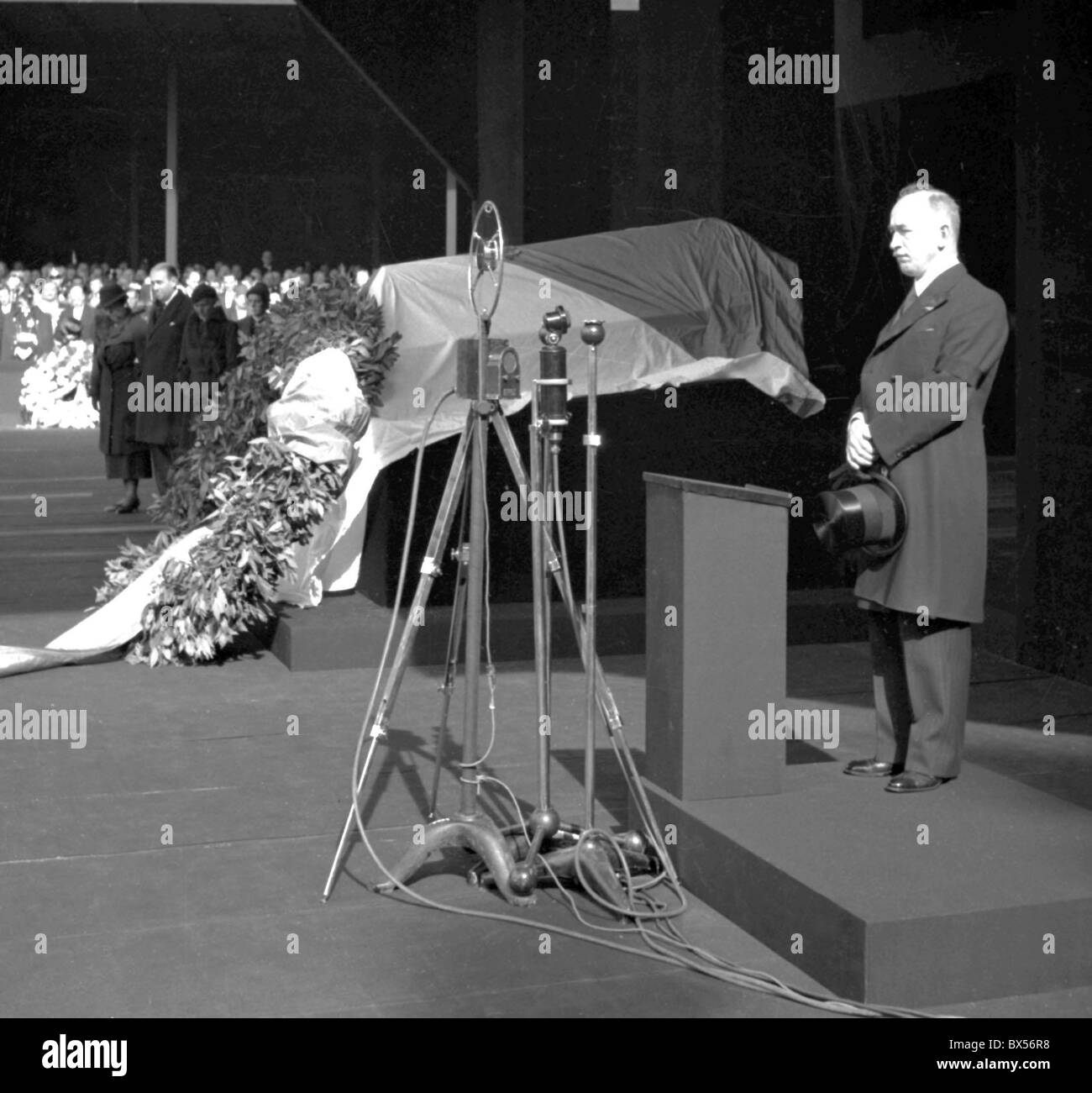 Tomáš masaryk funeral hi-res stock photography and images - Alamy