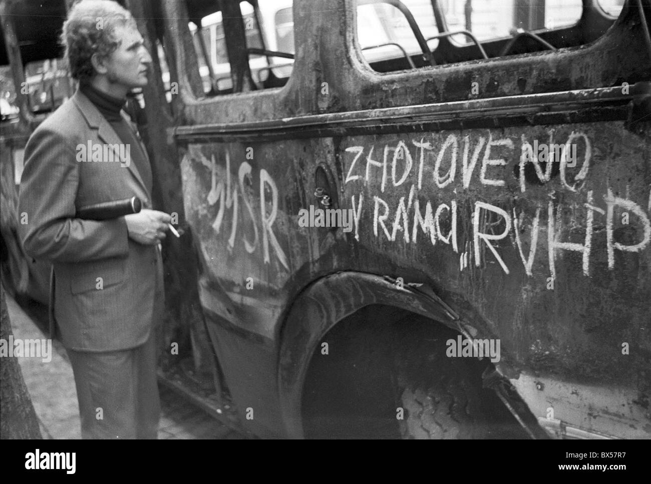 Damage bus Black and White Stock Photos & Images - Alamy