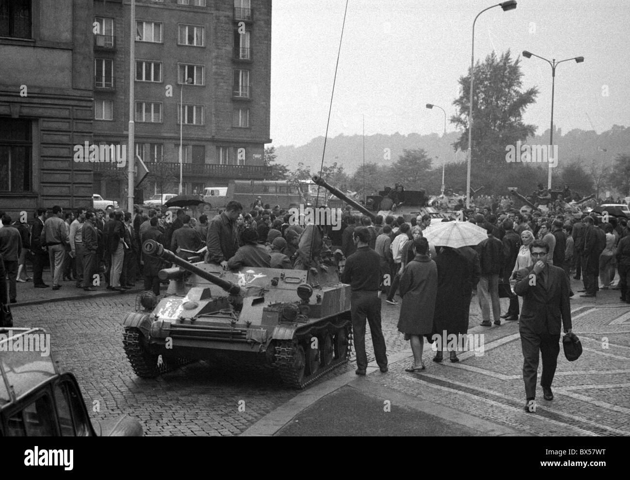 tank, protest, Prague Stock Photo - Alamy
