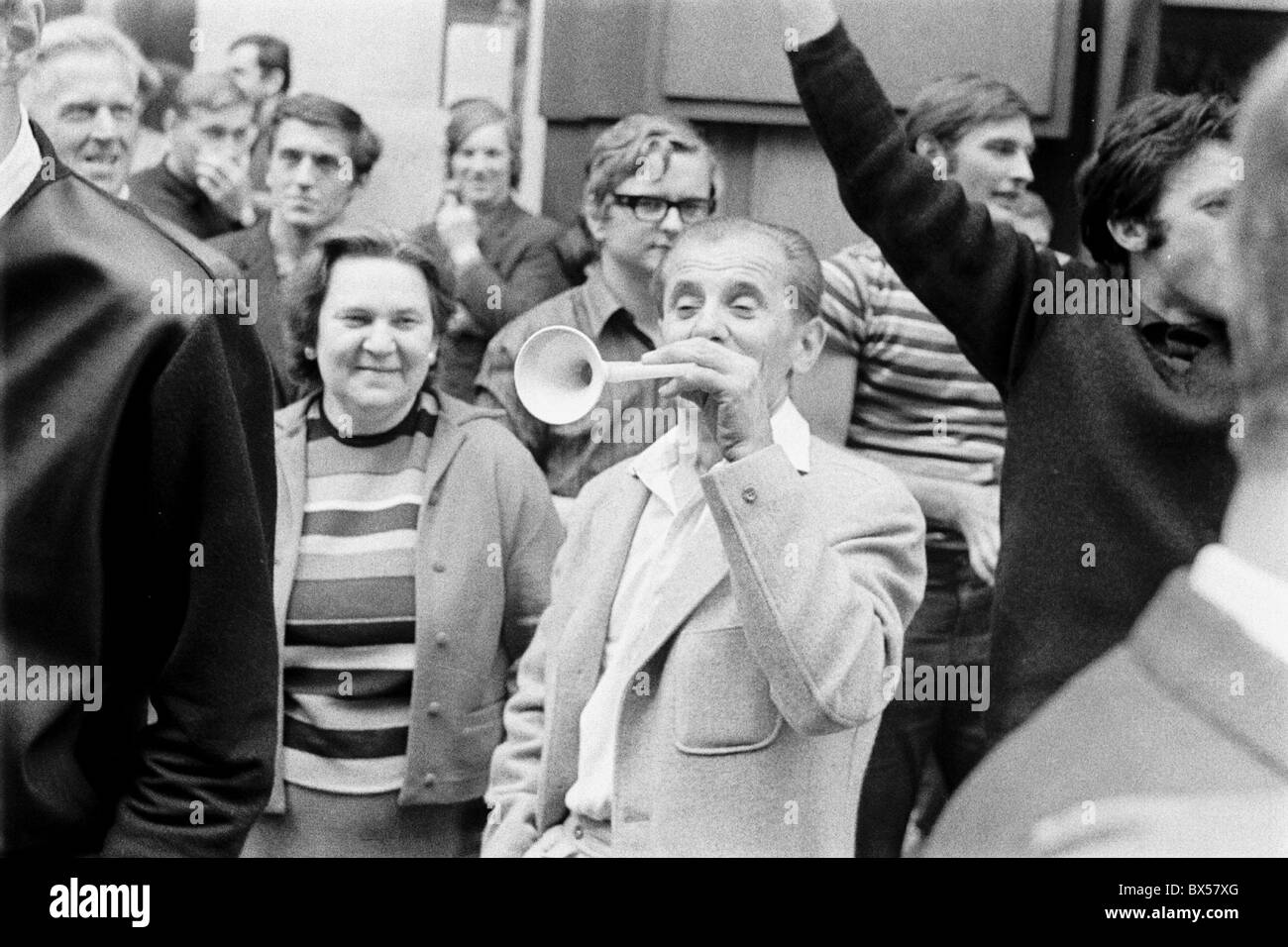 1968 protest czechoslovakia Black and White Stock Photos & Images - Alamy