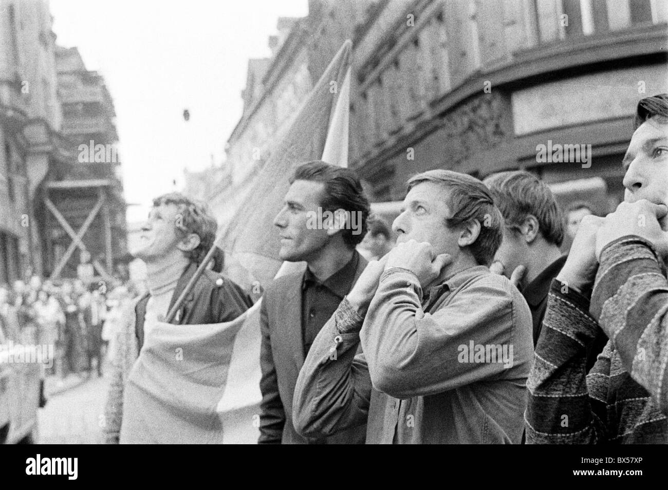 protest, protesters, national flag Stock Photo - Alamy
