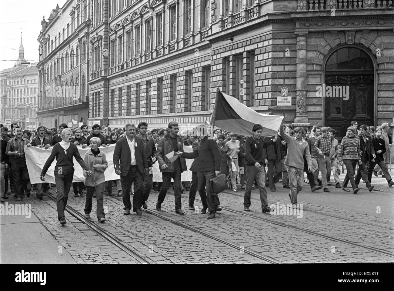 Politics protest demonstration banner hi-res stock photography and ...