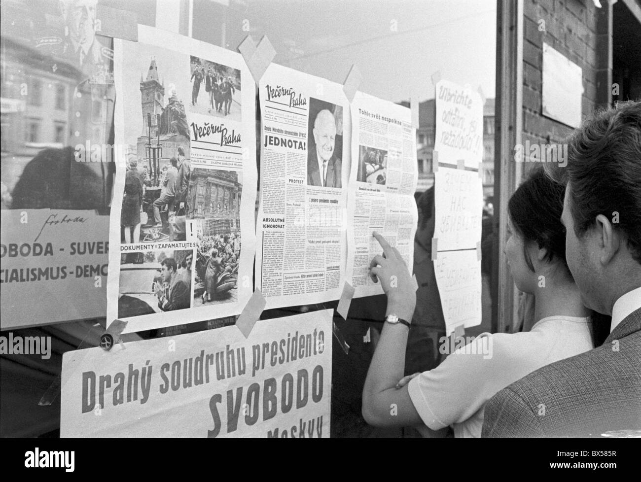 posters, signs, leaflets, information, news, protest Stock Photo - Alamy