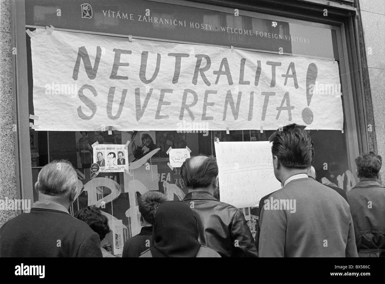 Soviet slogan hi-res stock photography and images - Alamy