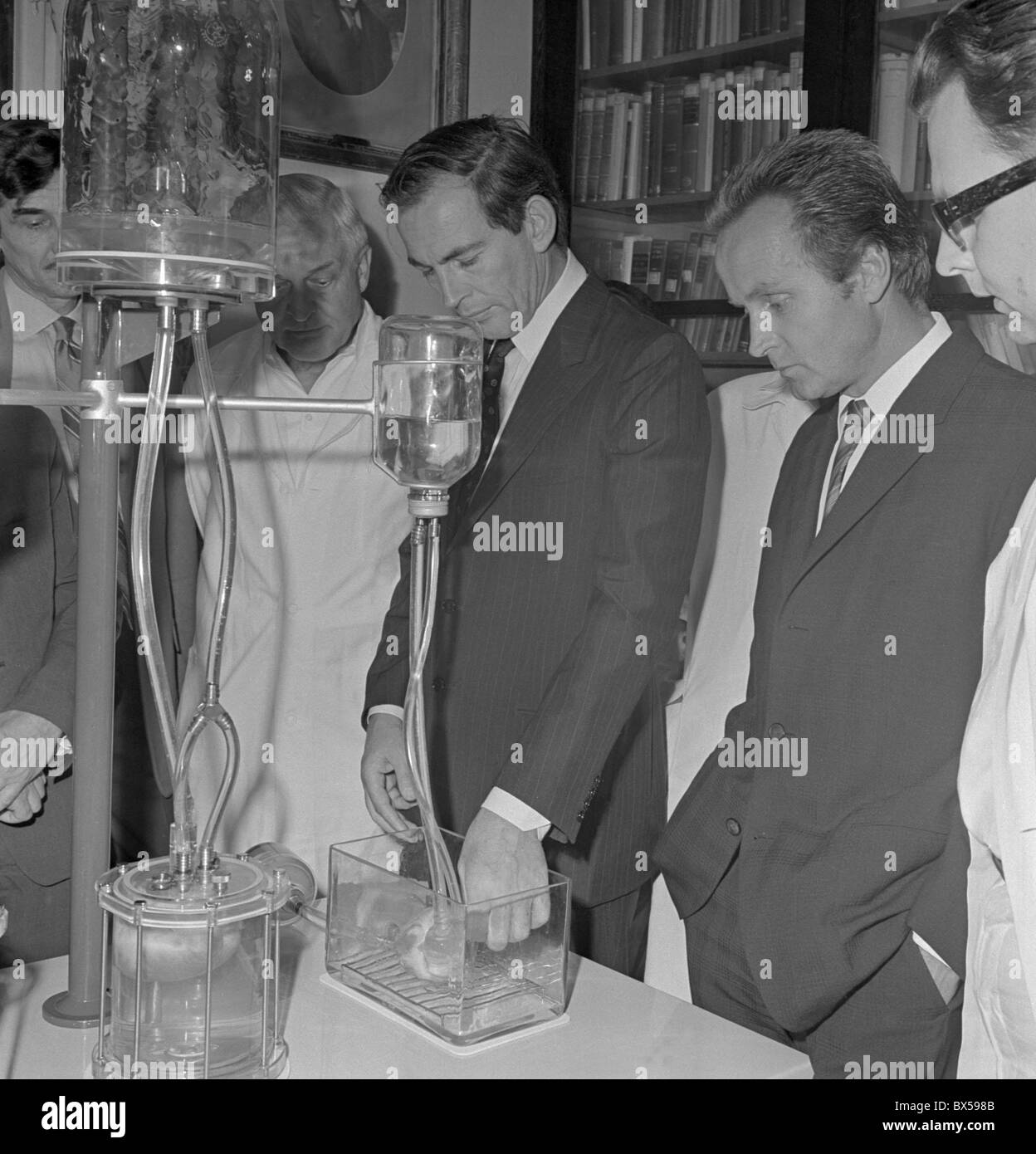 Christiaan barnard hi-res stock photography and images - Alamy