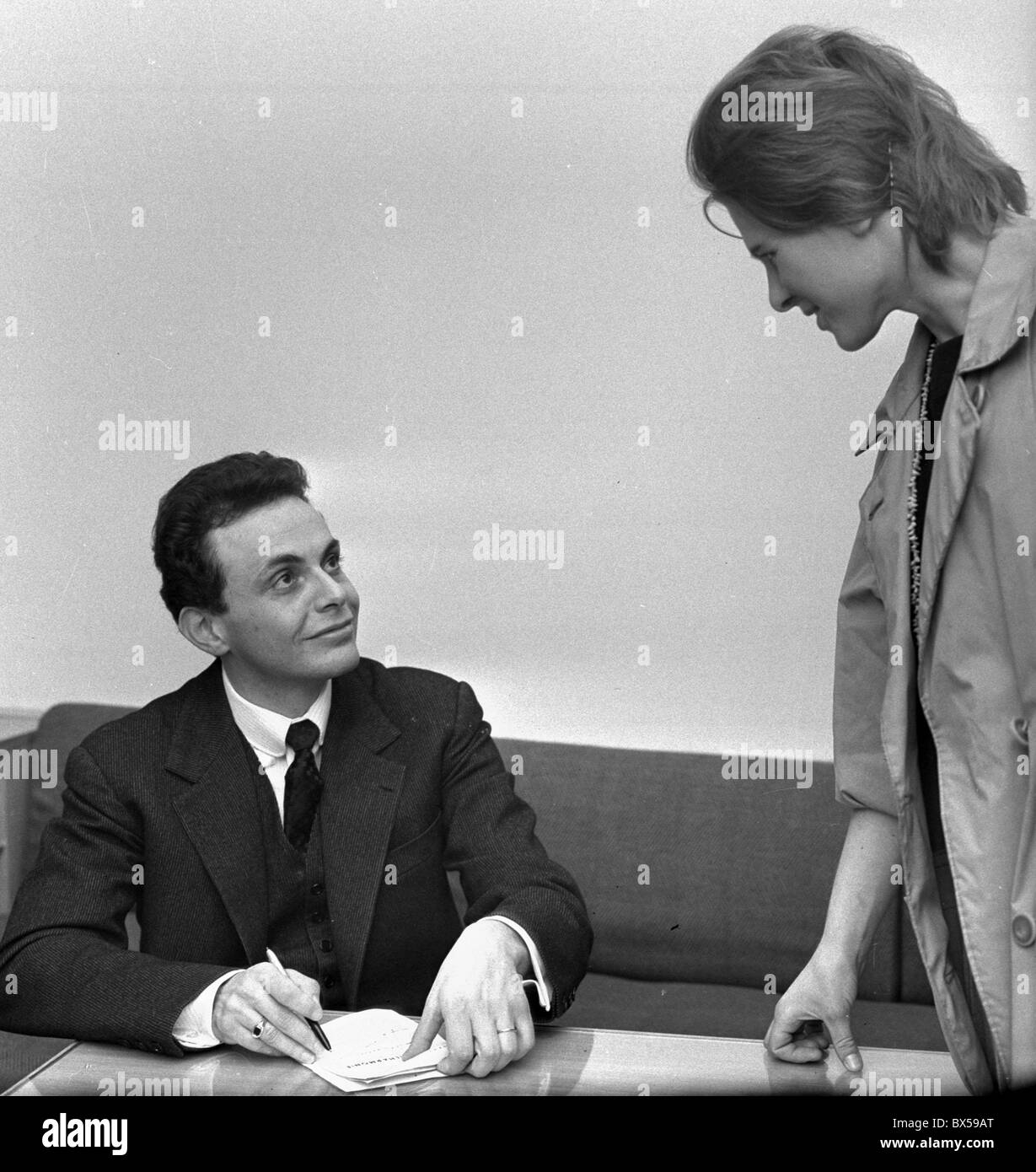 conductor Lorin Maazel, fan, admirer, autograph Stock Photo - Alamy