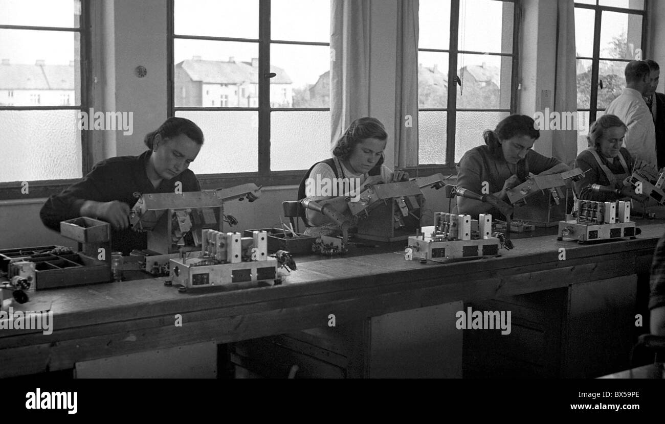 Czechoslovakia, Prague. Tesla Radio Plant employees assemble new radios ...