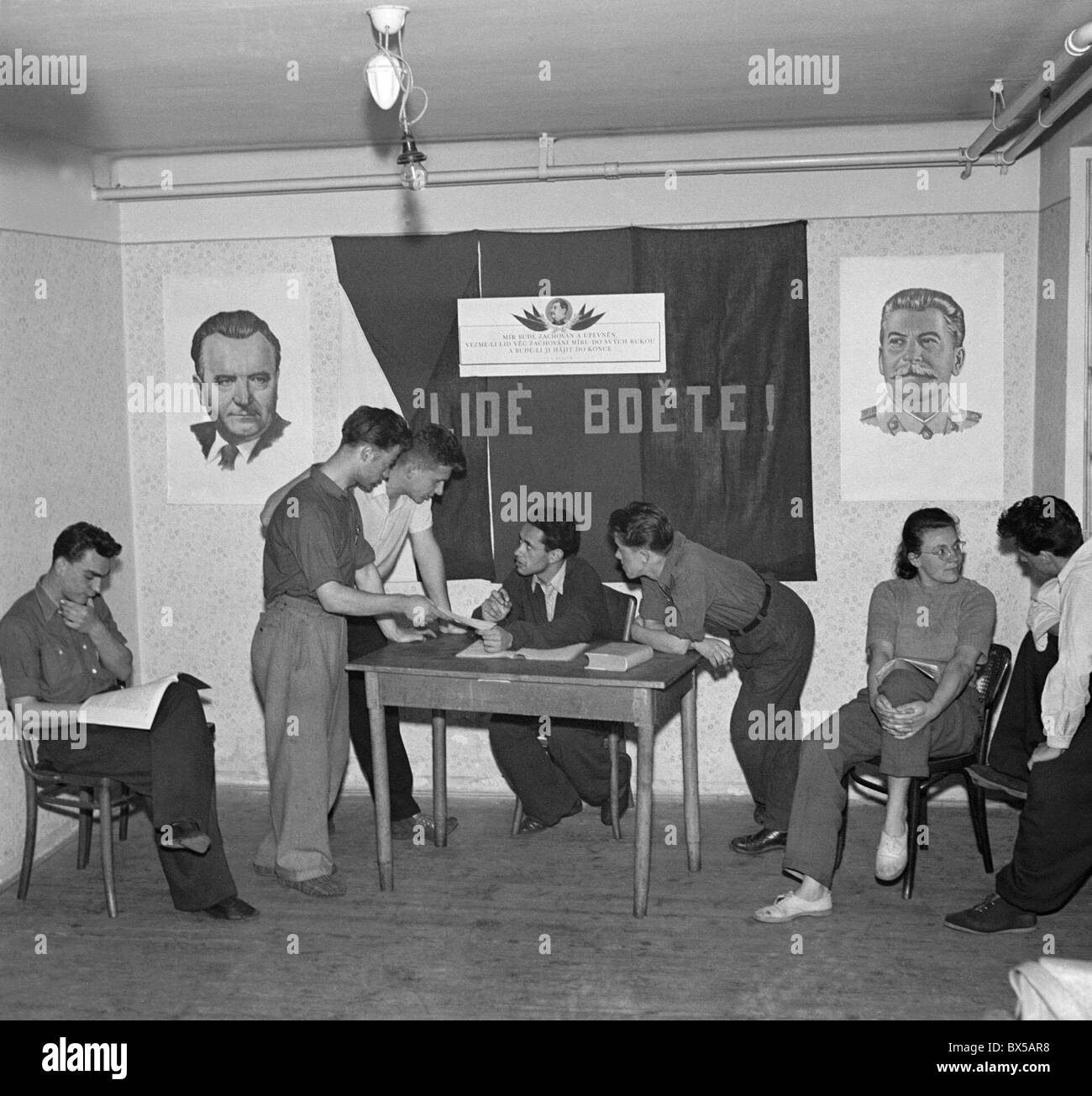Stalin propaganda posters hi-res stock photography and images - Alamy