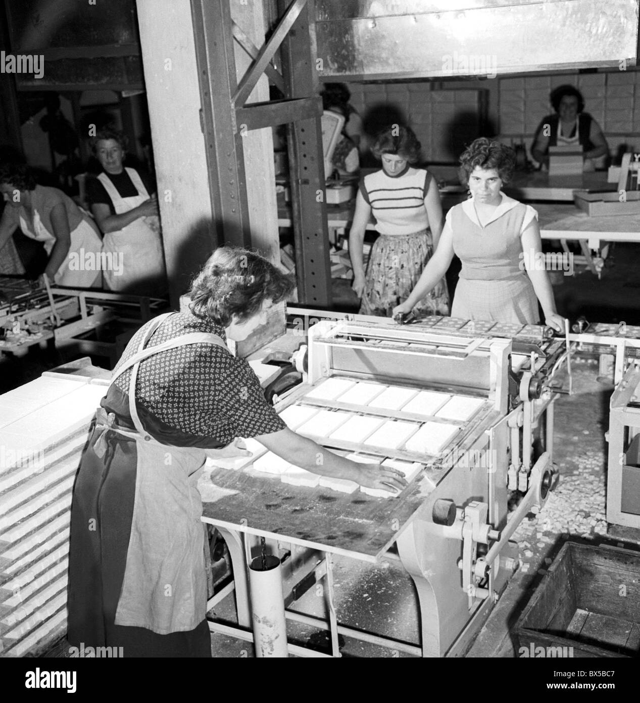 Sugar refinery packaging hi-res stock photography and images - Alamy