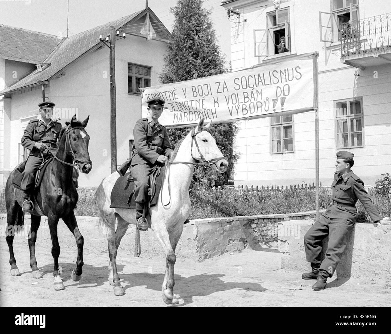 Border guard hi-res stock photography and images - Alamy