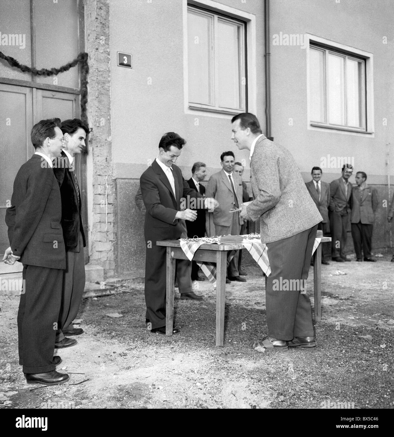 One living Black and White Stock Photos & Images - Alamy