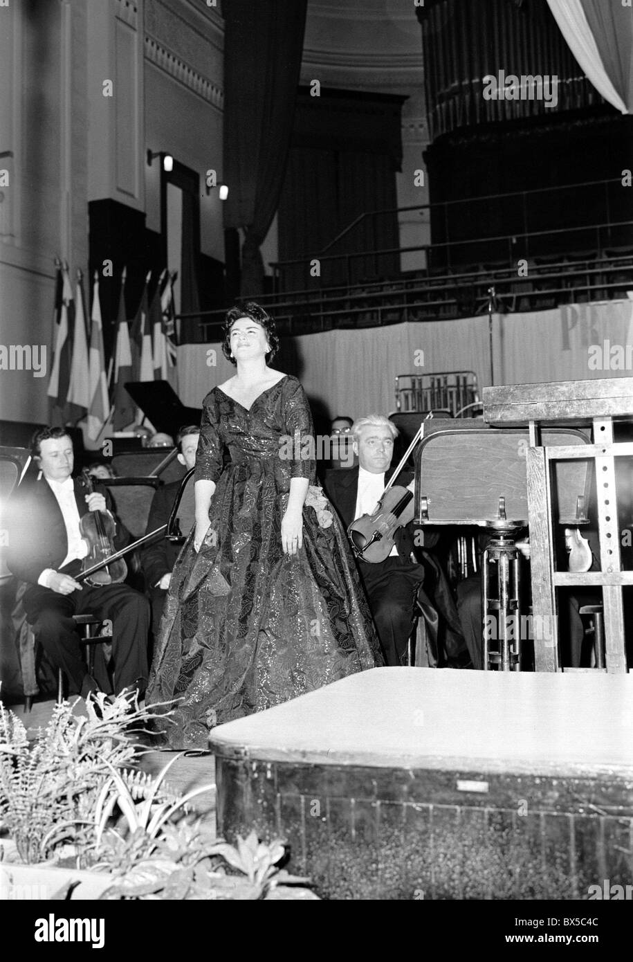 Stefania woytowicz hi-res stock photography and images - Alamy