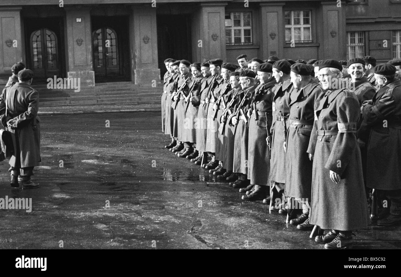 Soviet army 1960 hi-res stock photography and images - Alamy