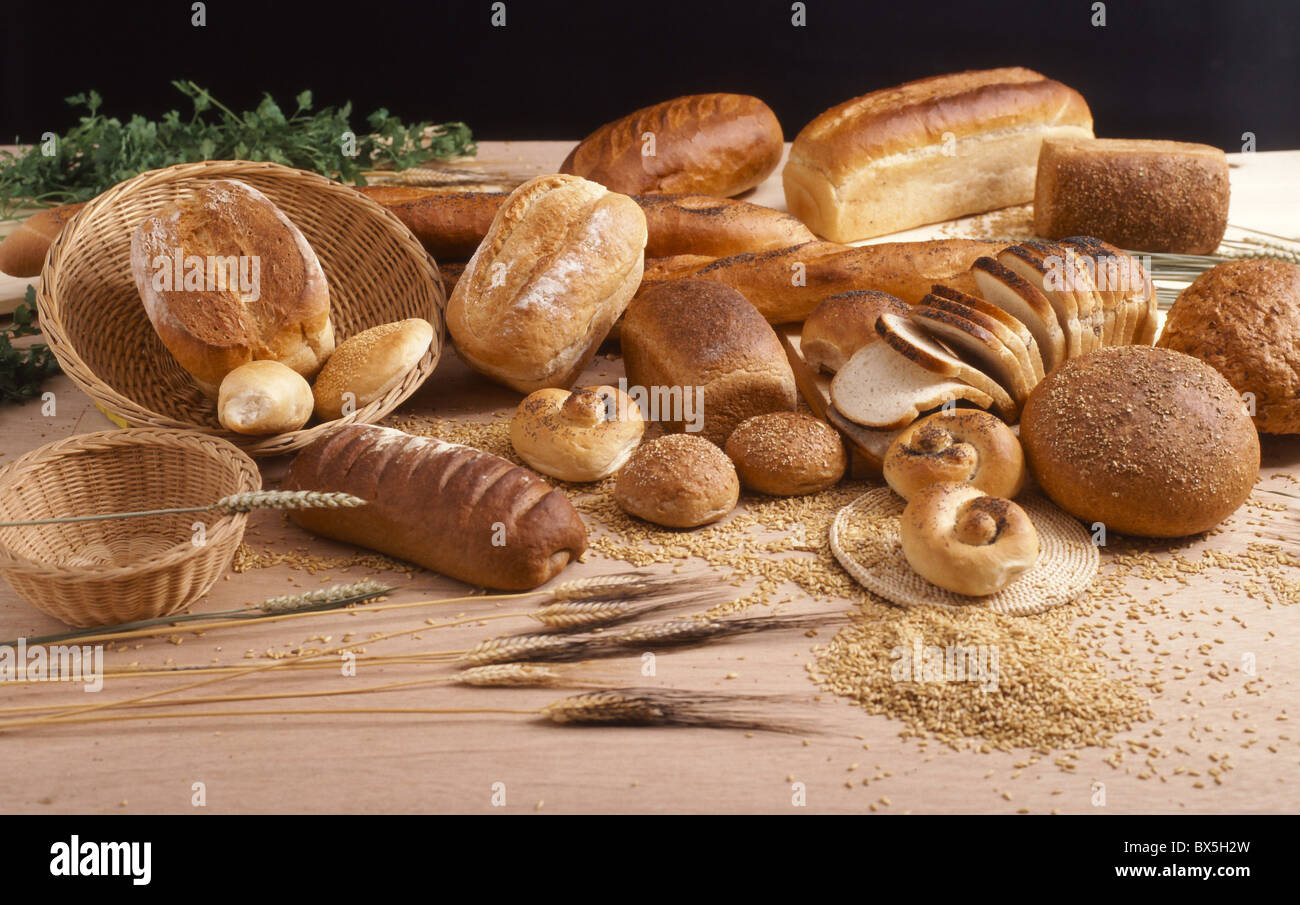 Bread counter display hi-res stock photography and images - Alamy