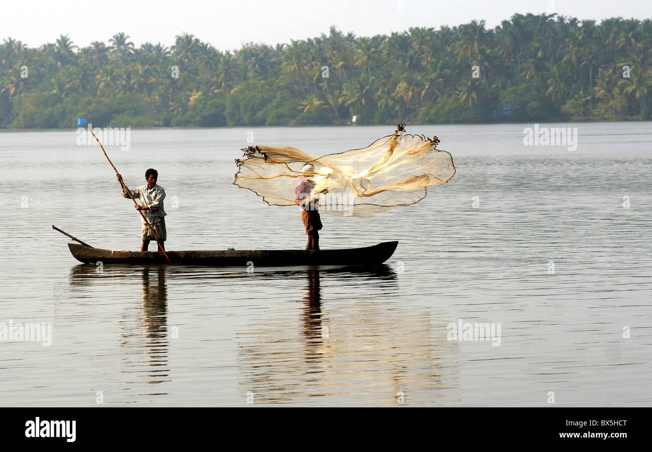 BACKWATERS OF CHERAI KERALA Stock Photo - Alamy
