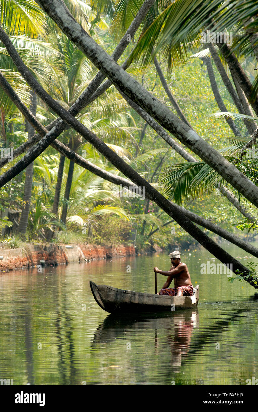 BACKWATERS OF CHERAI KERALA Stock Photo - Alamy