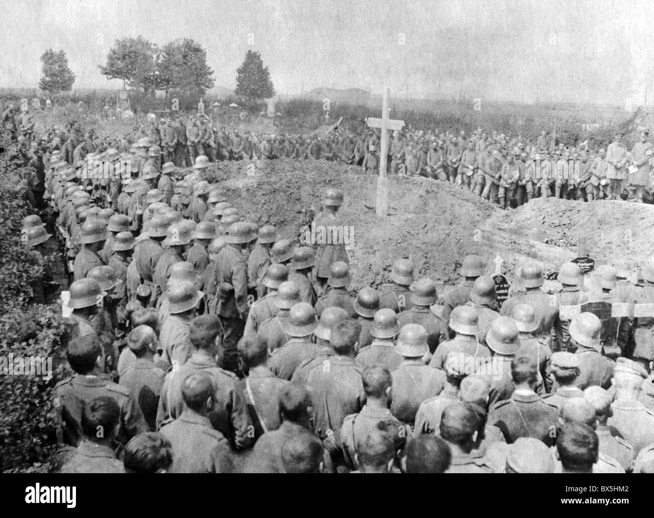 First world war cemetery Black and White Stock Photos & Images - Alamy