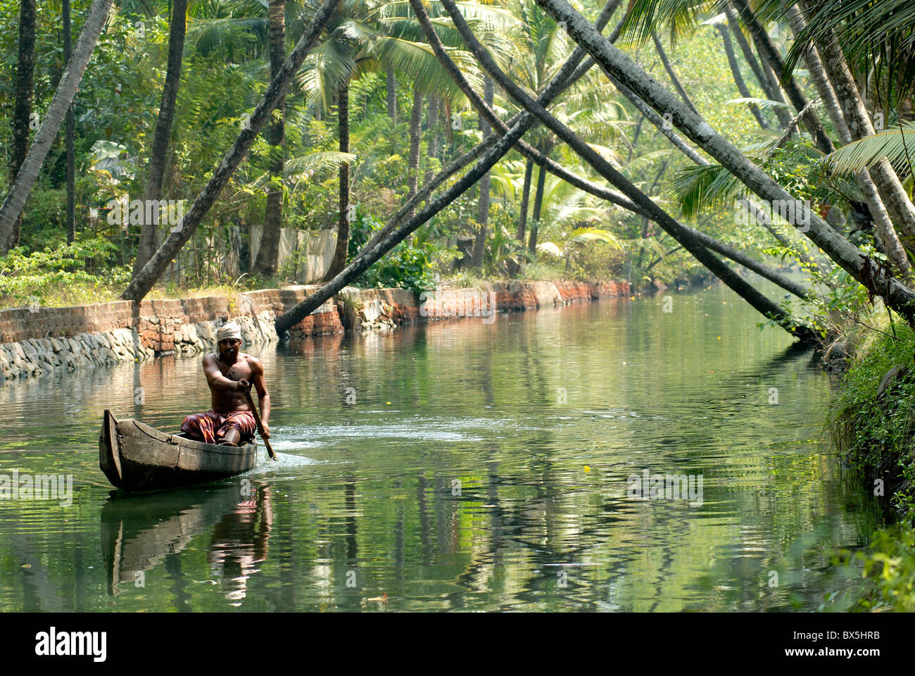 BACKWATERS OF CHERAI KERALA Stock Photo - Alamy