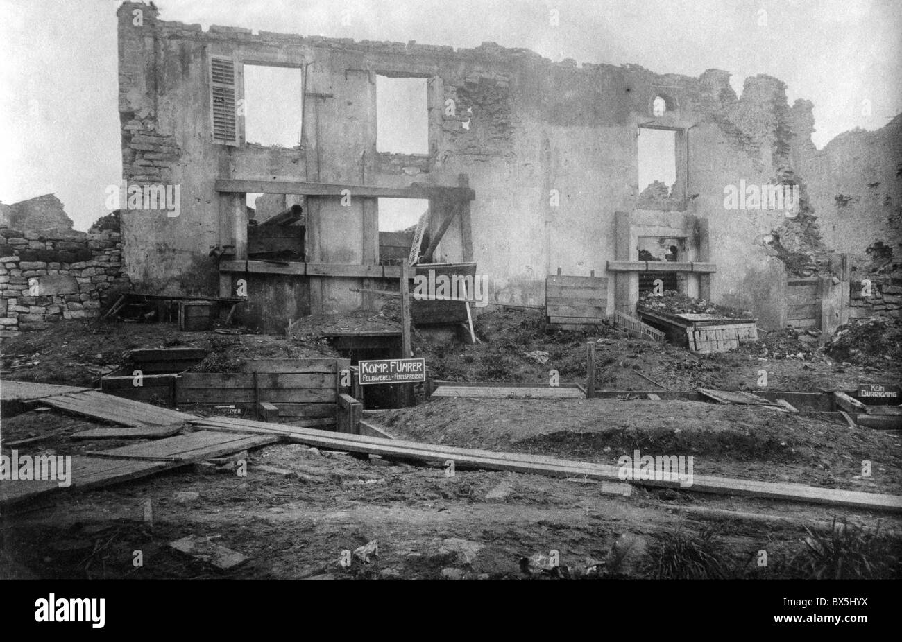Building buildings wwi High Resolution Stock Photography and Images - Alamy