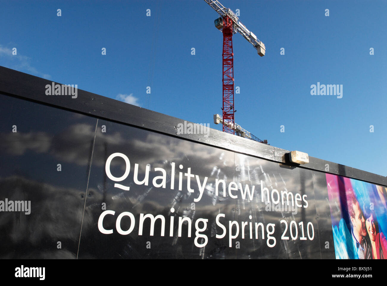 Construction site hoarding hi-res stock photography and images - Alamy