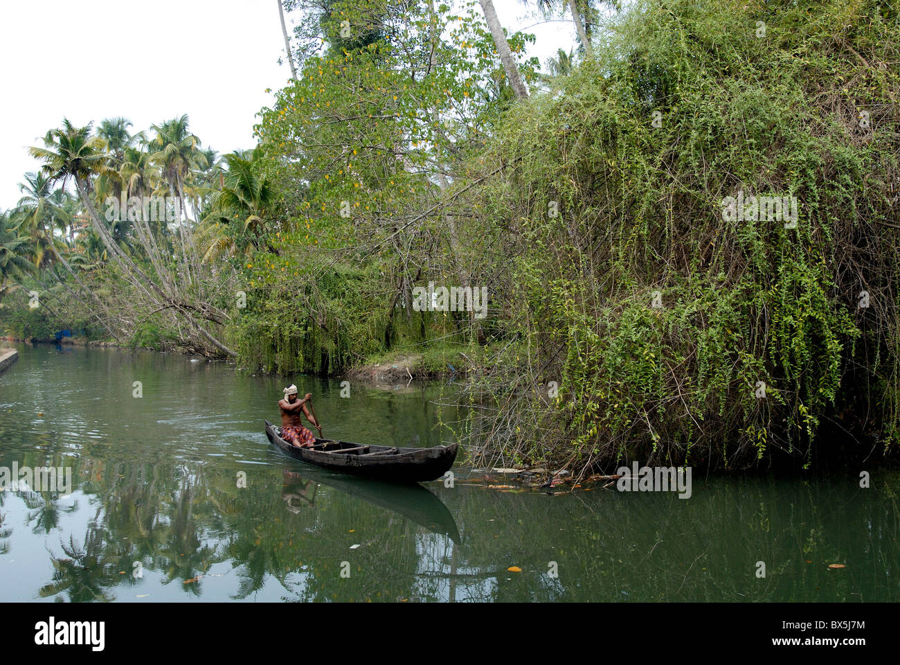 BACKWATERS OF CHERAI KERALA Stock Photo - Alamy