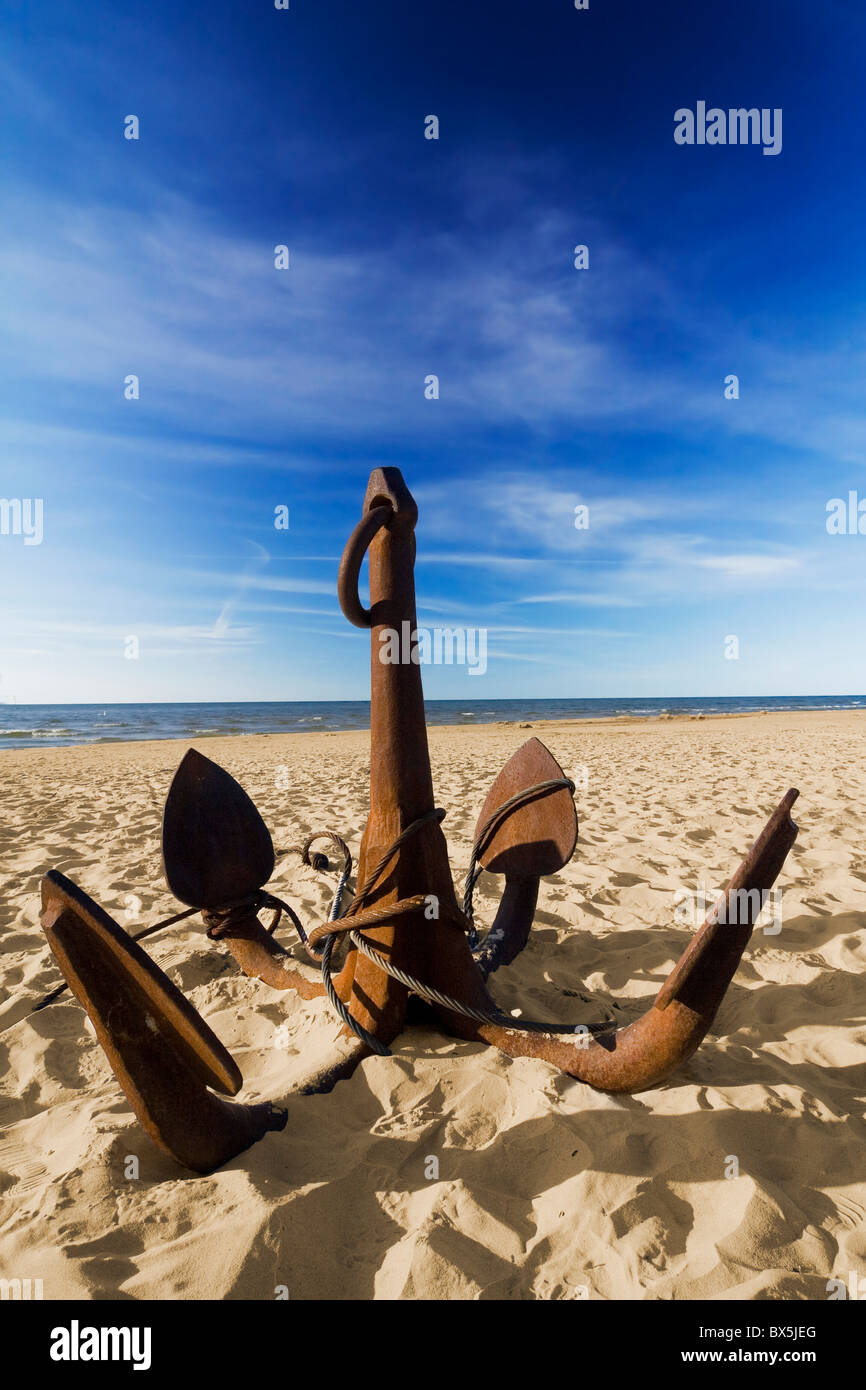 Big anchor hi-res stock photography and images - Alamy