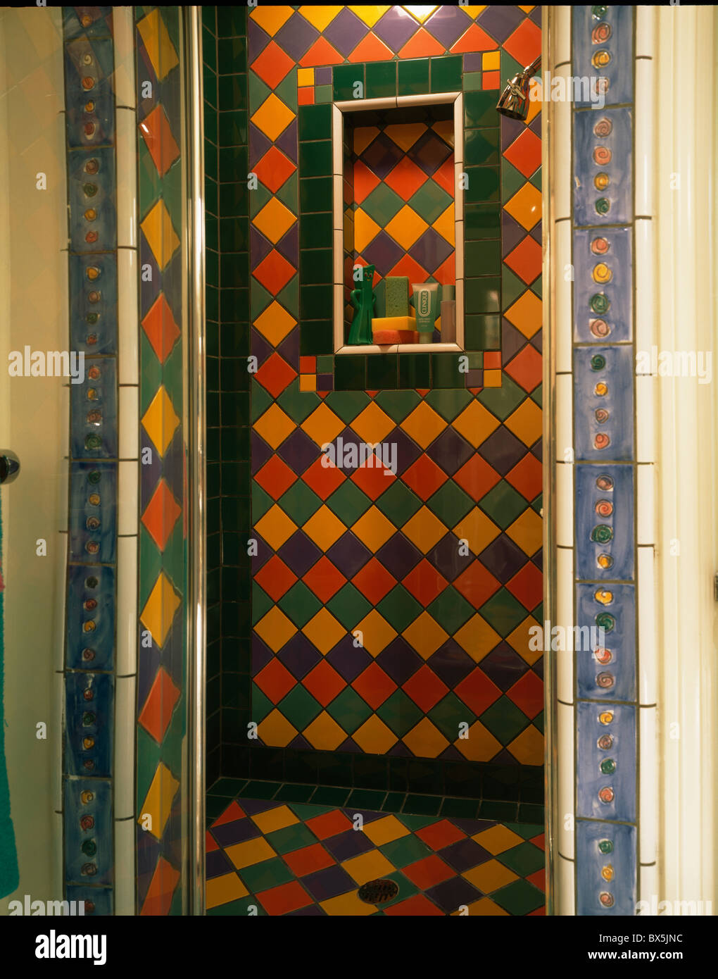 Bathrooms interiors showers town hi-res stock photography and images ...