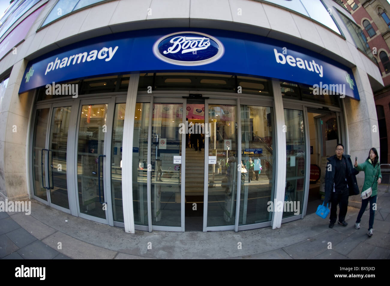 High street boots store hi-res stock photography and images - Alamy