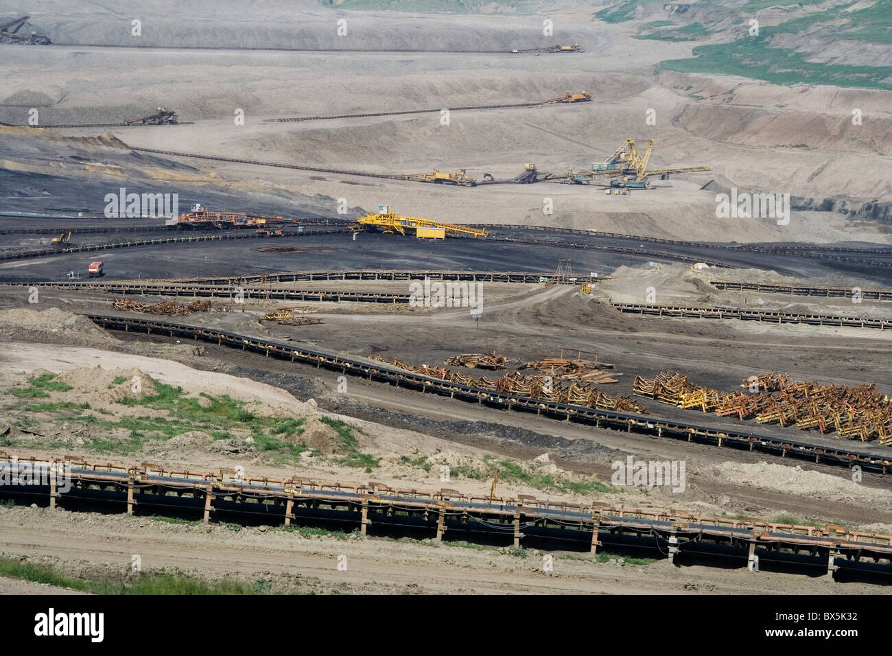 Outcrop mine hi-res stock photography and images - Alamy