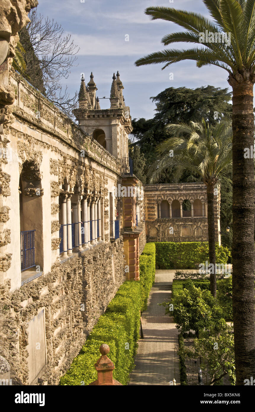 Grotesque gallery hi-res stock photography and images - Alamy