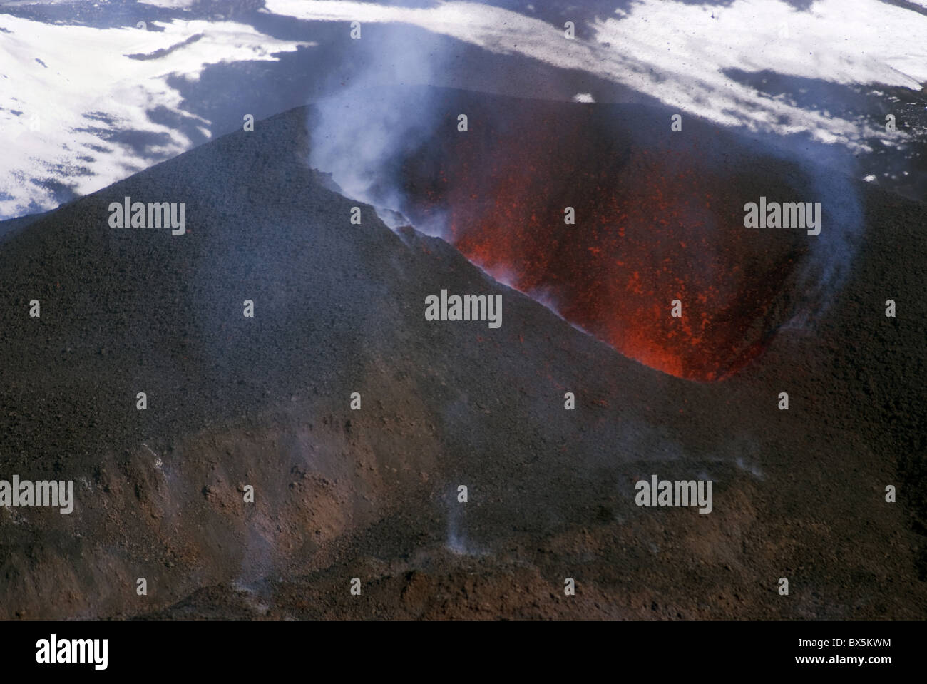 Cinder cone volcano hi-res stock photography and images - Alamy
