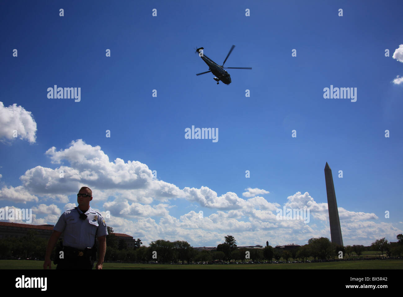 The white house washington dc angle hi-res stock photography and images ...