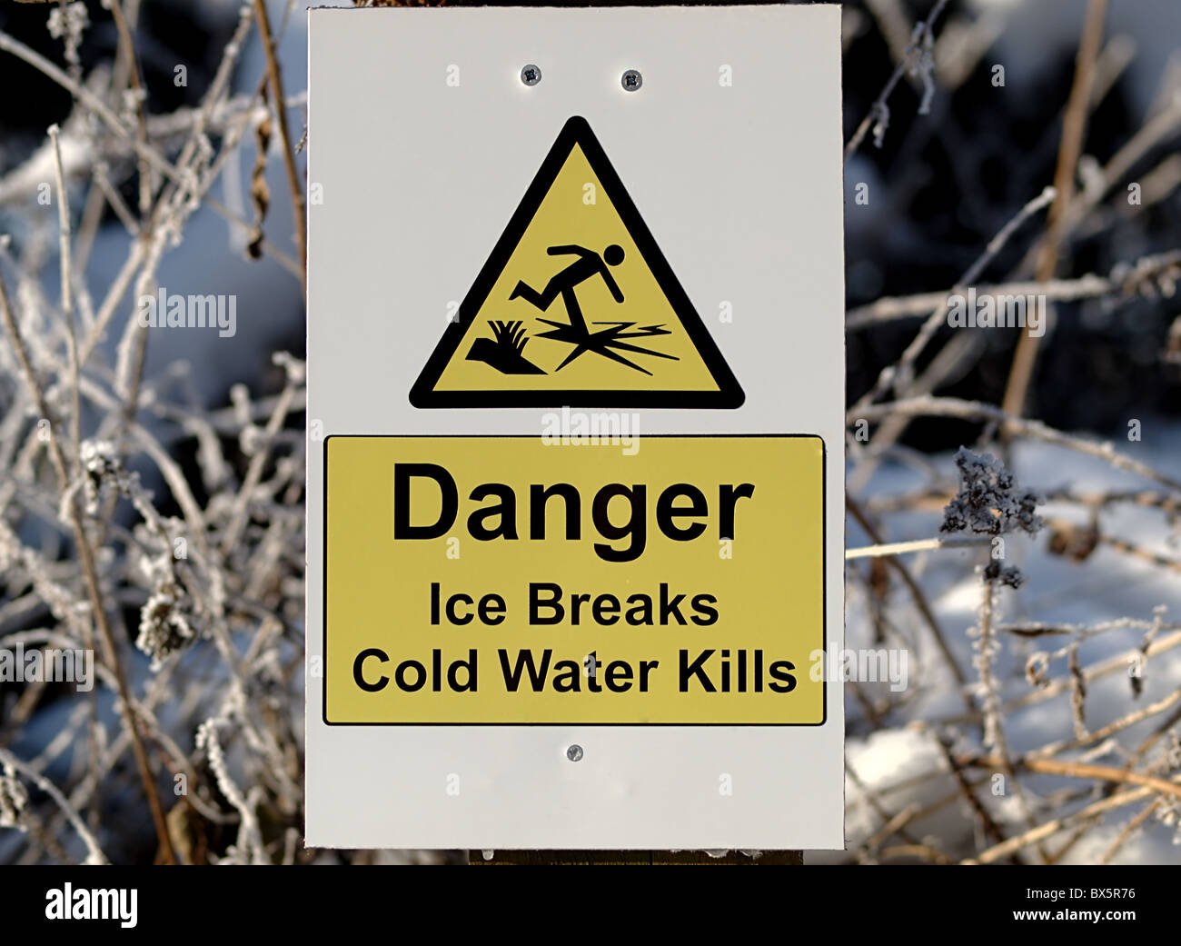 A danger sign for walking on ice Stock Photo - Alamy