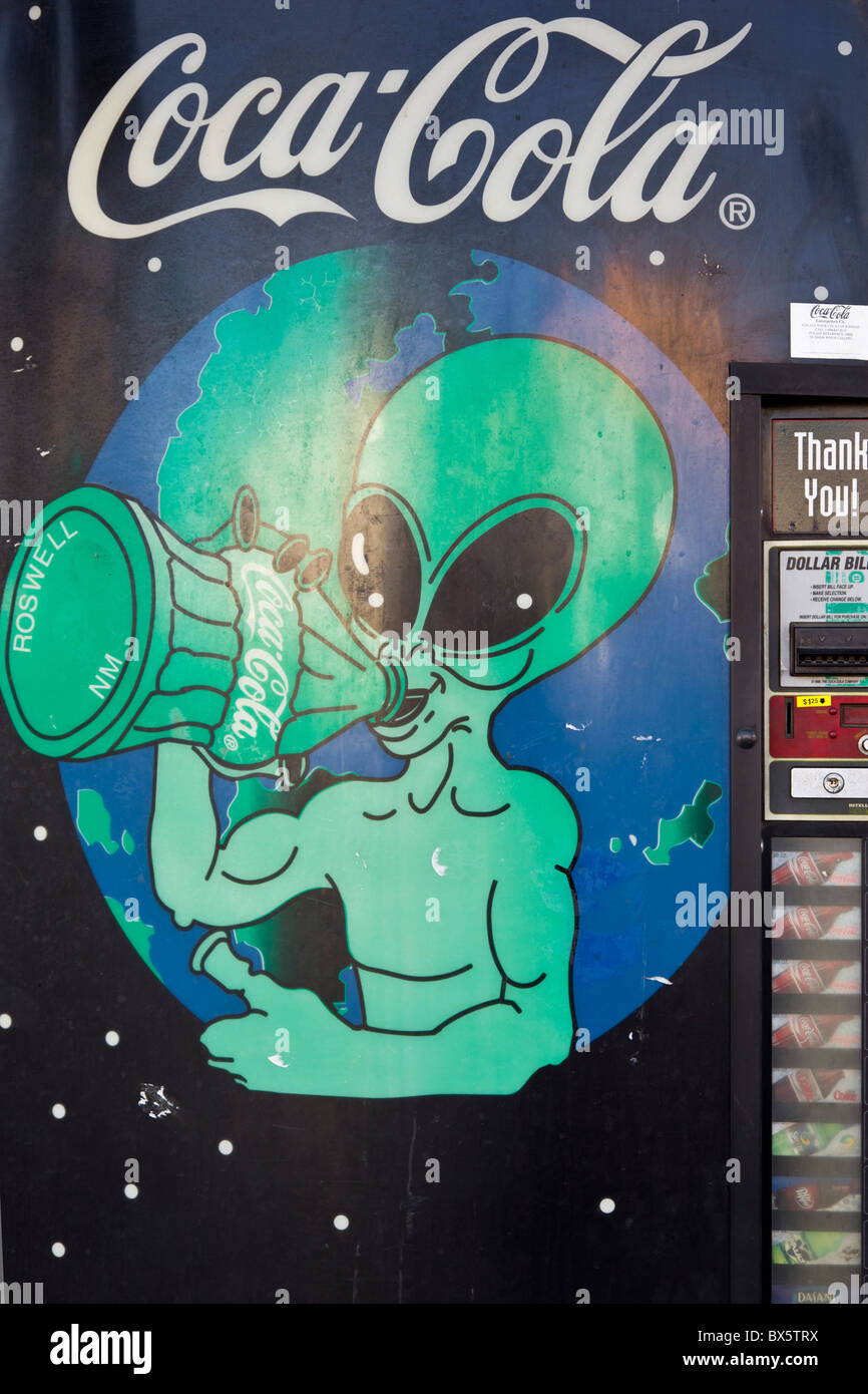 Alien themed Coca Cola vending machine in Roswell, New Mexico Stock ...