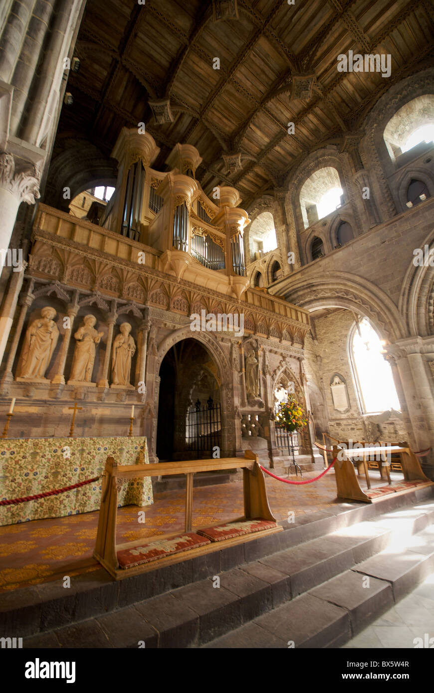 St David's Cathedral Pembrokeshire Wales UK Interior Stock Photo - Alamy