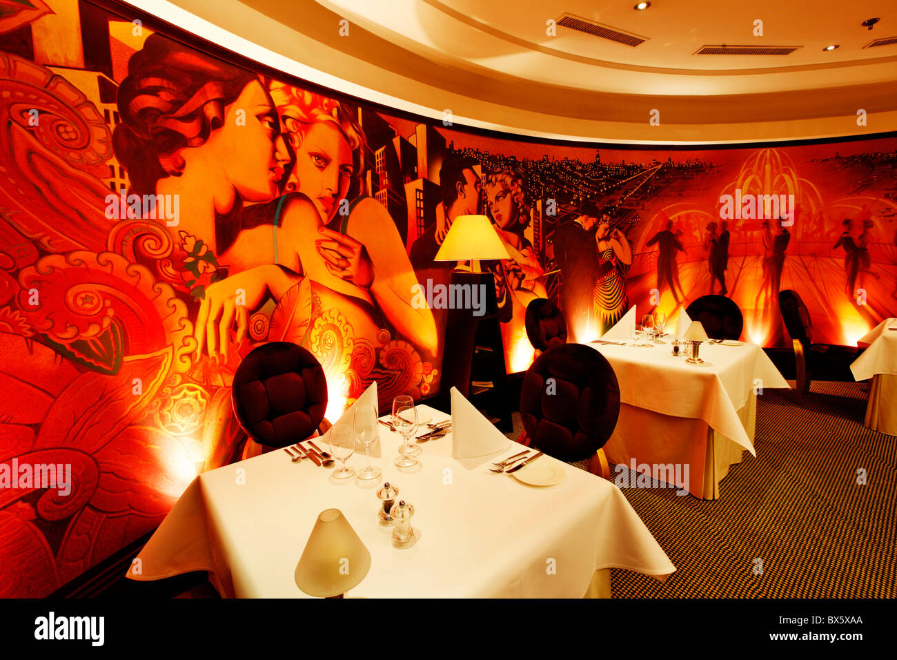 Radisson sas alcron hotel hi-res stock photography and images - Alamy