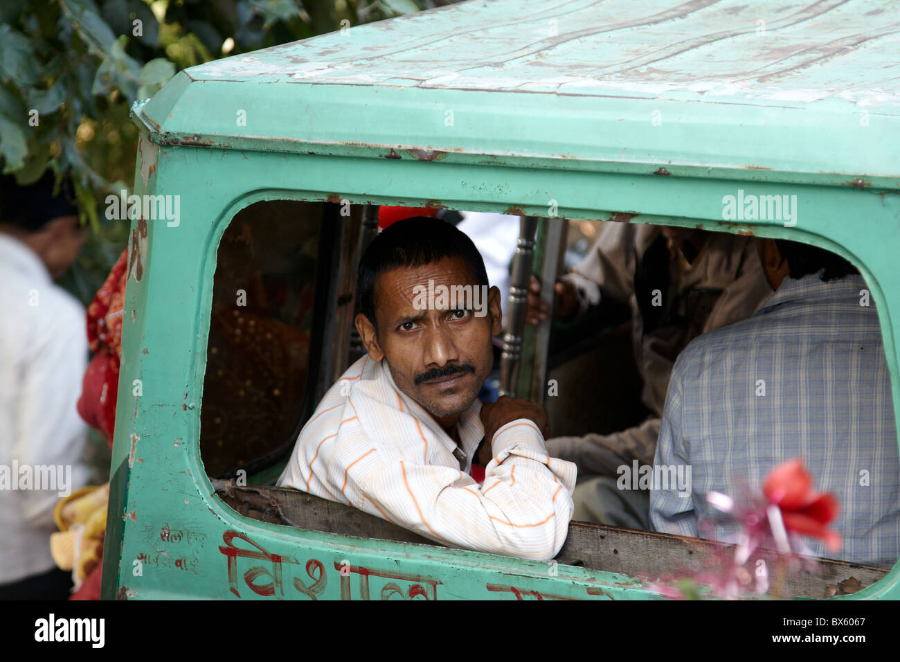 Auto rickshaw back hi-res stock photography and images - Alamy