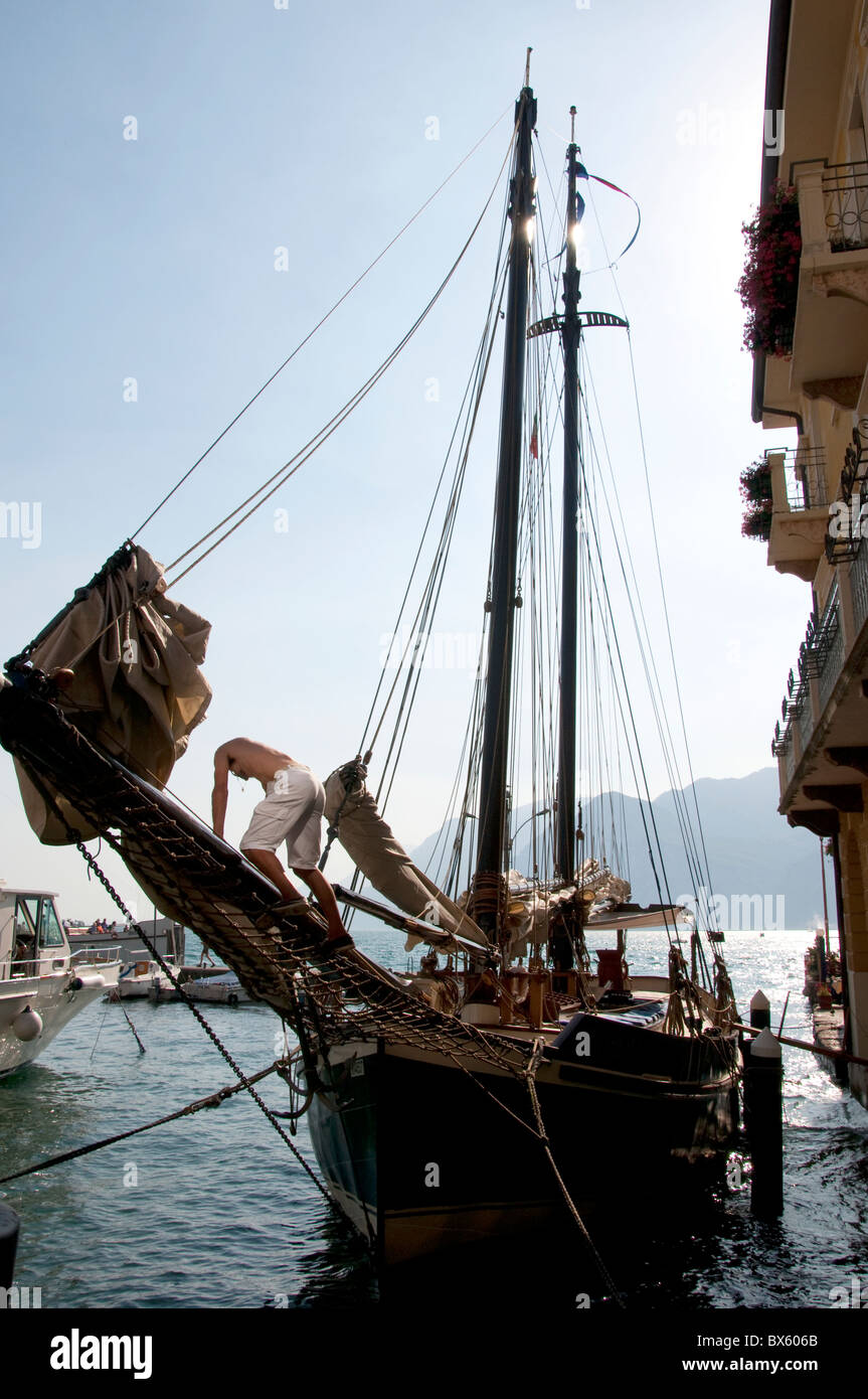 Mussolini ship hi-res stock photography and images - Alamy