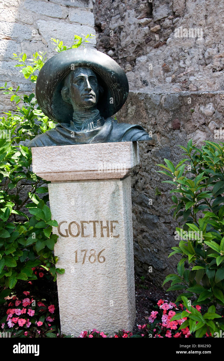 Statue to the German Poet and writer Goethe who resided in Malcesine in ...