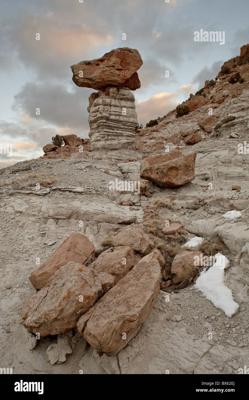 Balanced rock in Plaza Blanca Badlands (The Sierra Negra Badlands), New ...