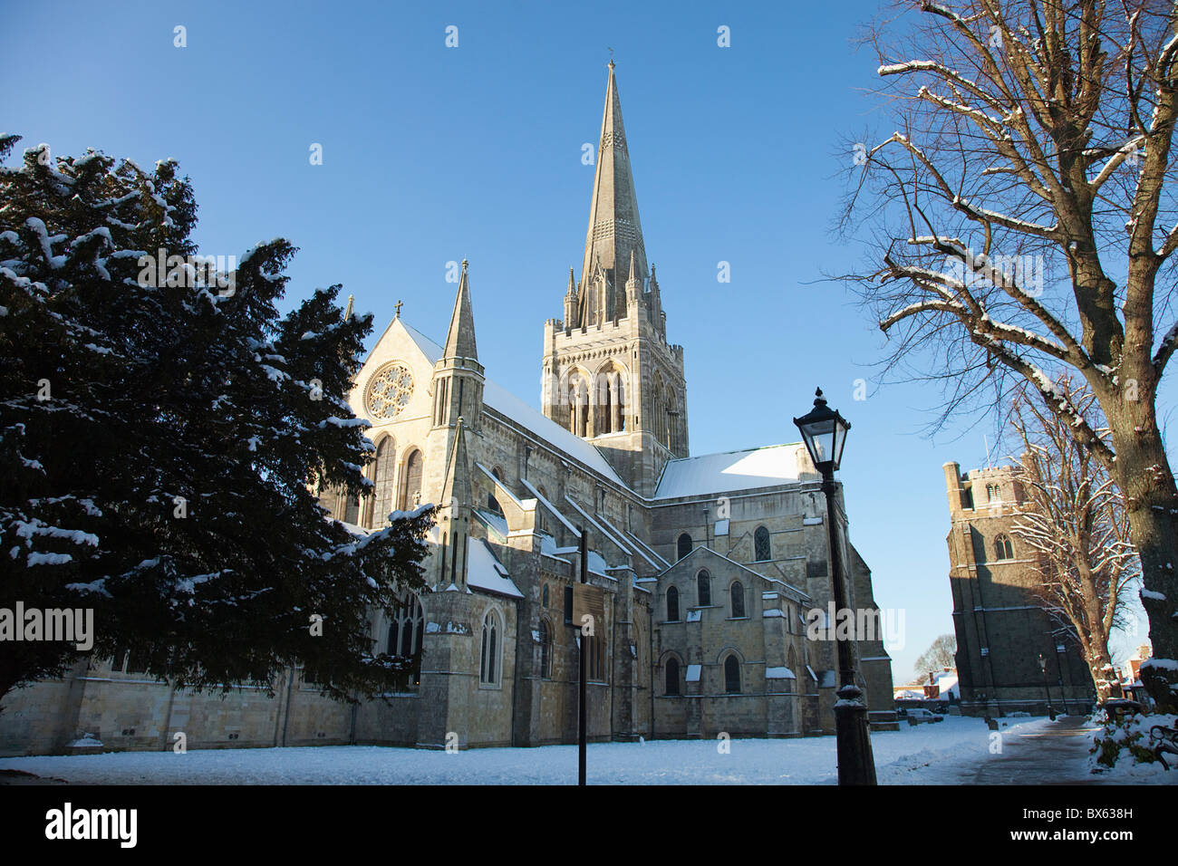 Chichester cathedral snow hi-res stock photography and images - Alamy