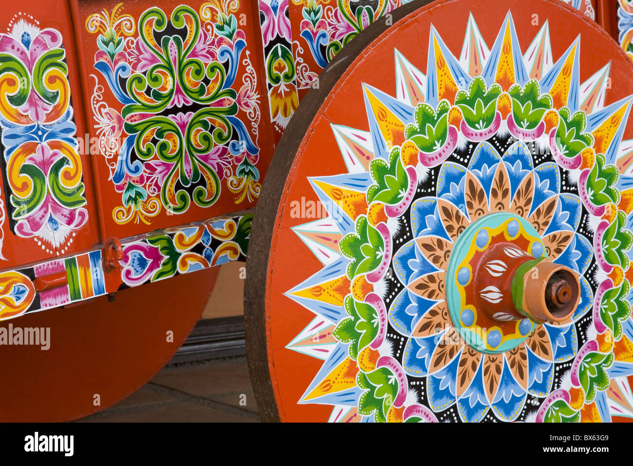 Decorative ox-cart in Sarchi Village, Central Highlands, Costa Rica ...